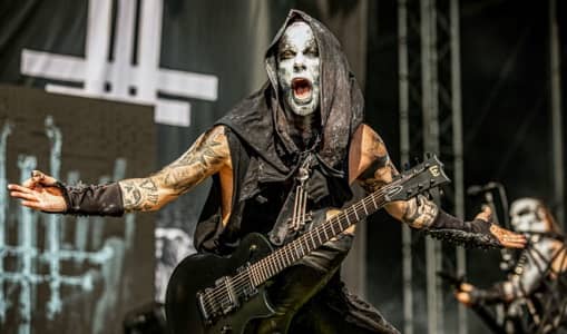 Pengertian Seni Musik Metal Serta Sejarah, Aliran, Ciri, Dan Contoh ...